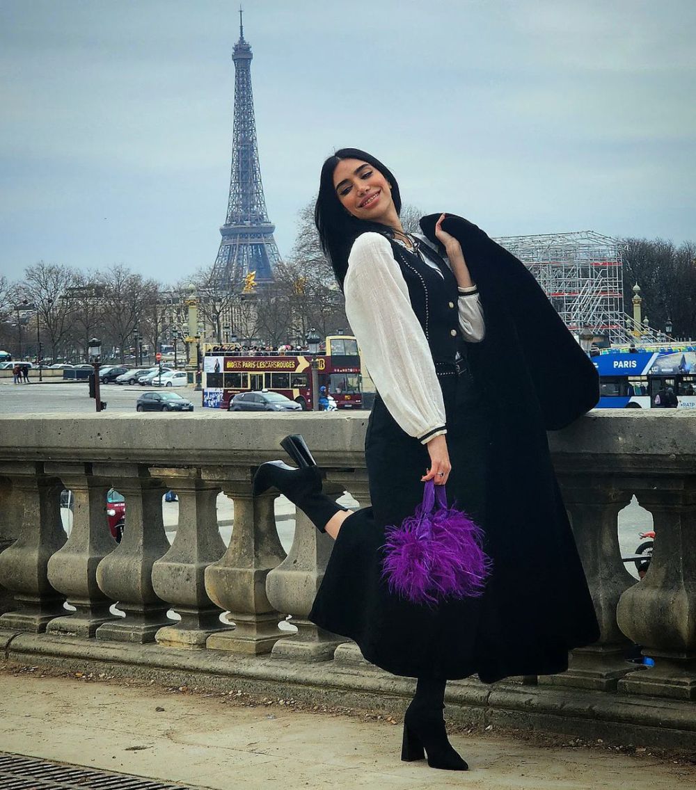 10 Gaya ala Surthy Cooks, Koki TikTok yang Suka Berbagi