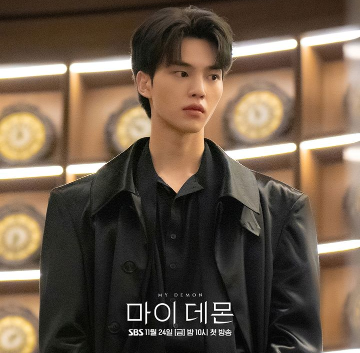 8 Fakta Iblis Jung Gu Won, Peran Song Kang di My Demon