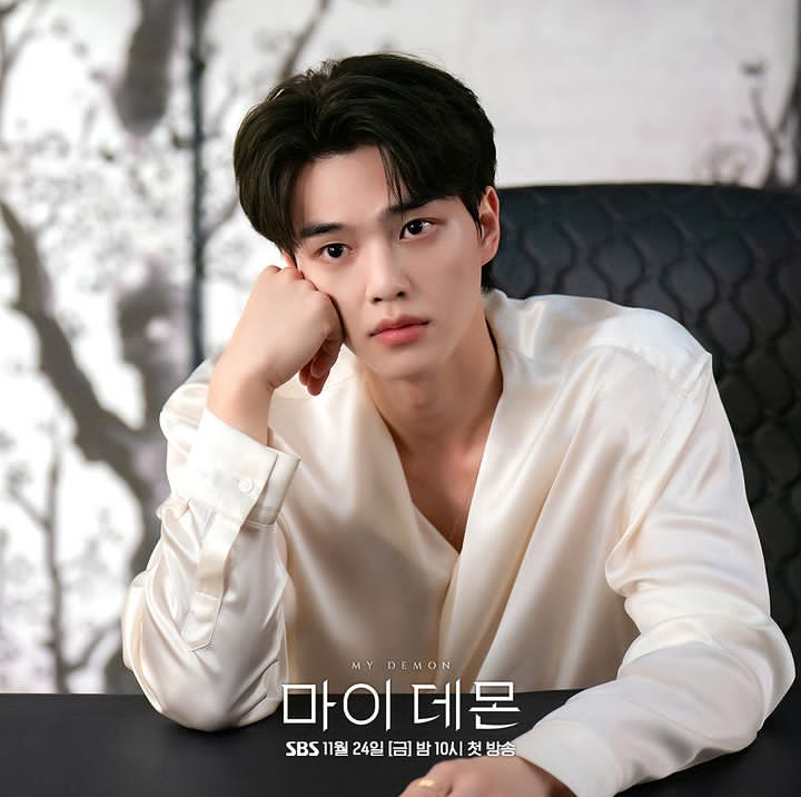8 Fakta Iblis Jung Gu Won, Peran Song Kang di My Demon