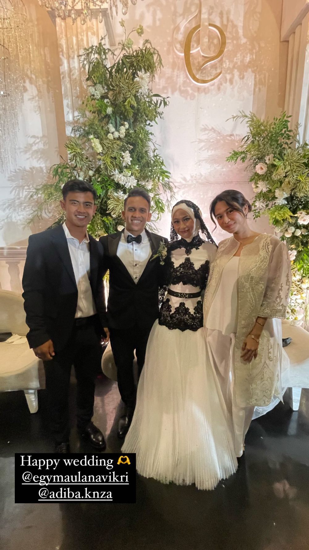 Pratama Arhan dan Azizah Salsha di Pernikahan Egy dan Adiba Pratama Arhan dan Azizah Salsha di Pernikahan Egy dan Adiba