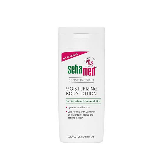 5 Rekomendasi Body Lotion Untuk Kulit Kering