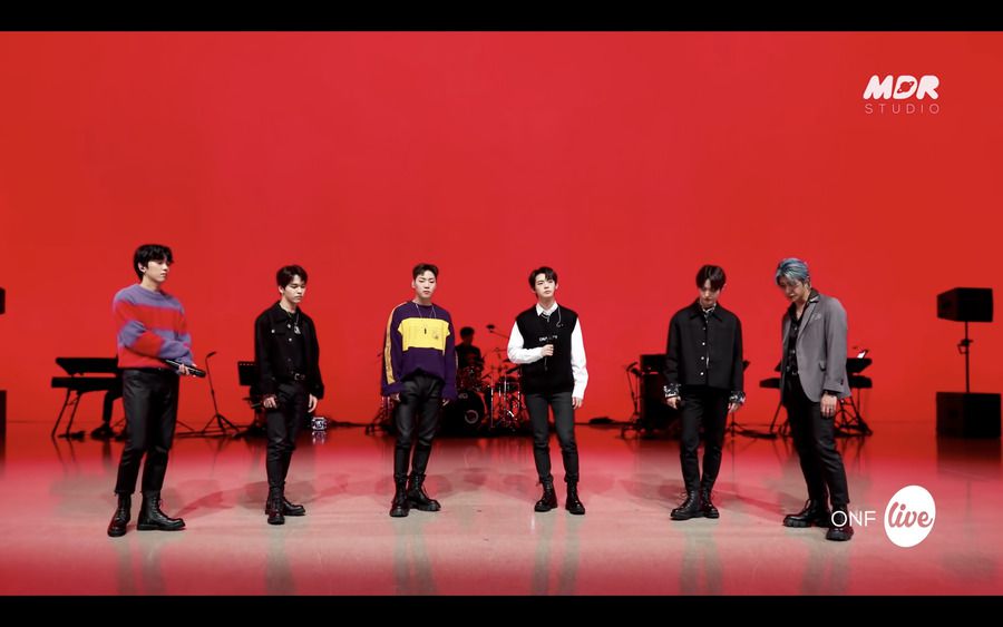 7 Pertunjukan Live ONF dengan Chemistry Vokal Paling Nampol 7 Pertunjukan Live ONF dengan Chemistry Vokal Paling Nampol