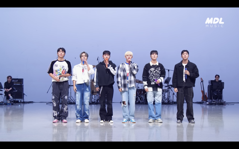 7 Pertunjukan Live ONF dengan Chemistry Vokal Paling Nampol 7 Pertunjukan Live ONF dengan Chemistry Vokal Paling Nampol