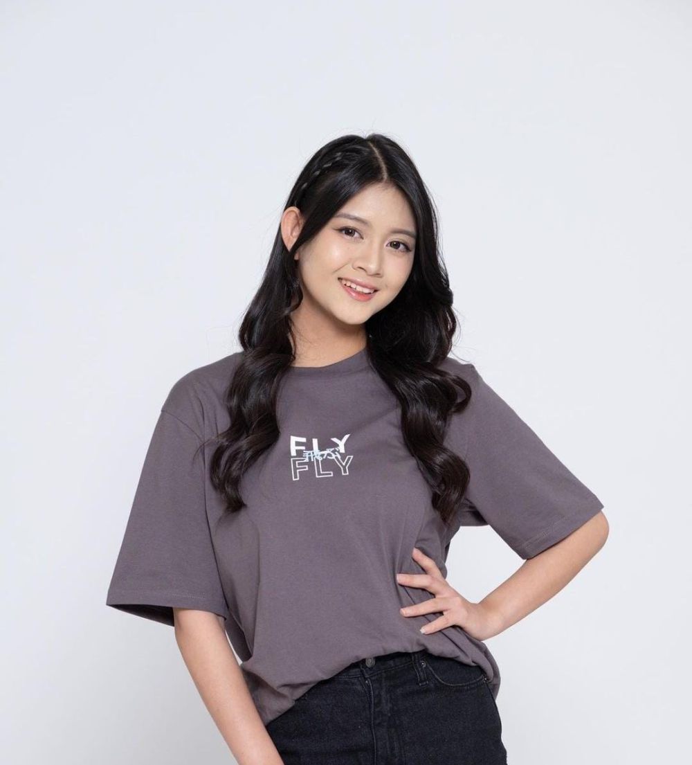 Genap 18 Tahun 10 Potret Christy Jkt48 Yang Beranjak Dewasa