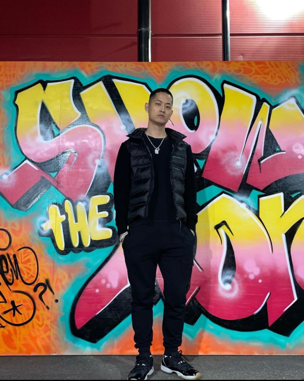 10 Style Fashion Streetwear ala Rapper Blase, Looks Manly