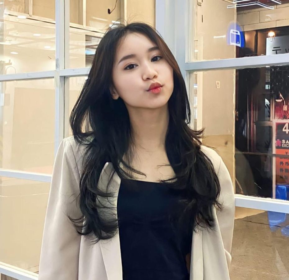 9 Inspirasi Makeup Simpel ala Alya Amanda JKT 48, Manis!