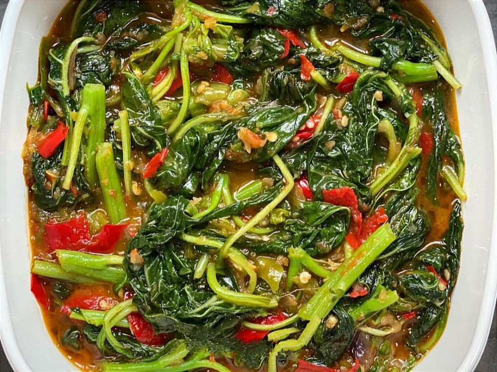 5 Resep Sayur Bayam, Kreasi Menu Simpel yang Gak Membosankan