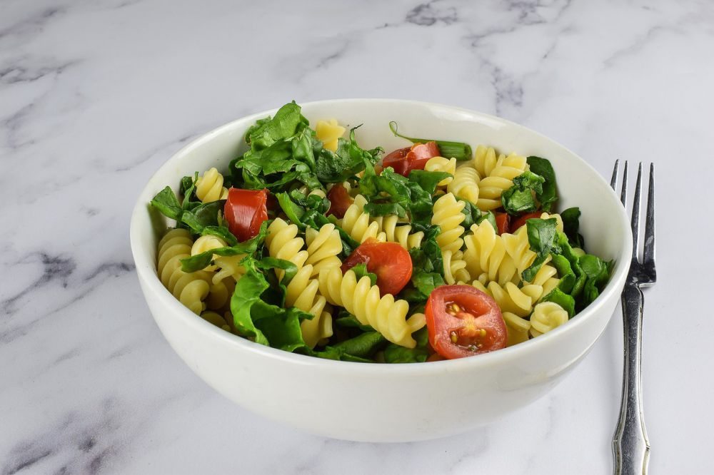 5 Resep Makanan dari Sisa Salad Sayur, Bergizi Tinggi!