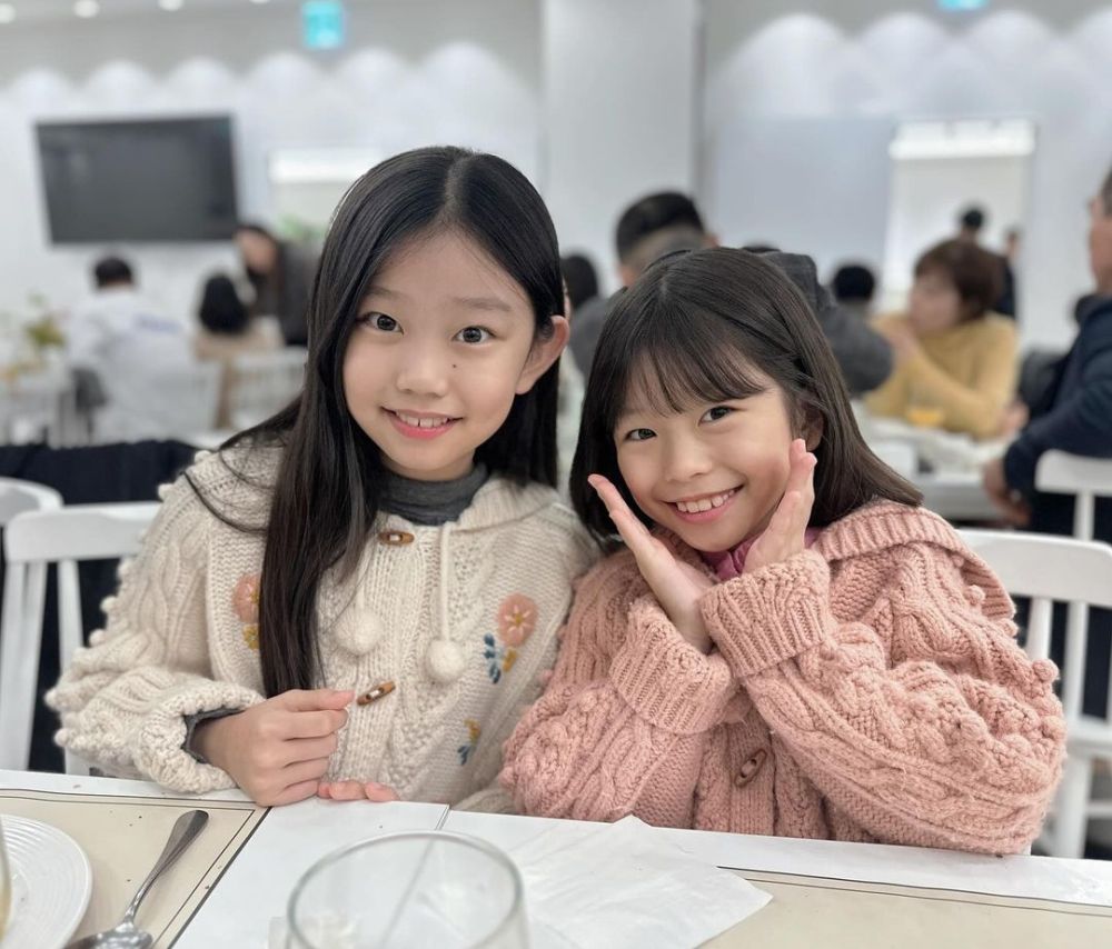 9 Potret Kim Do Eun, Cha Ha Yul di Welcome to Samdalri