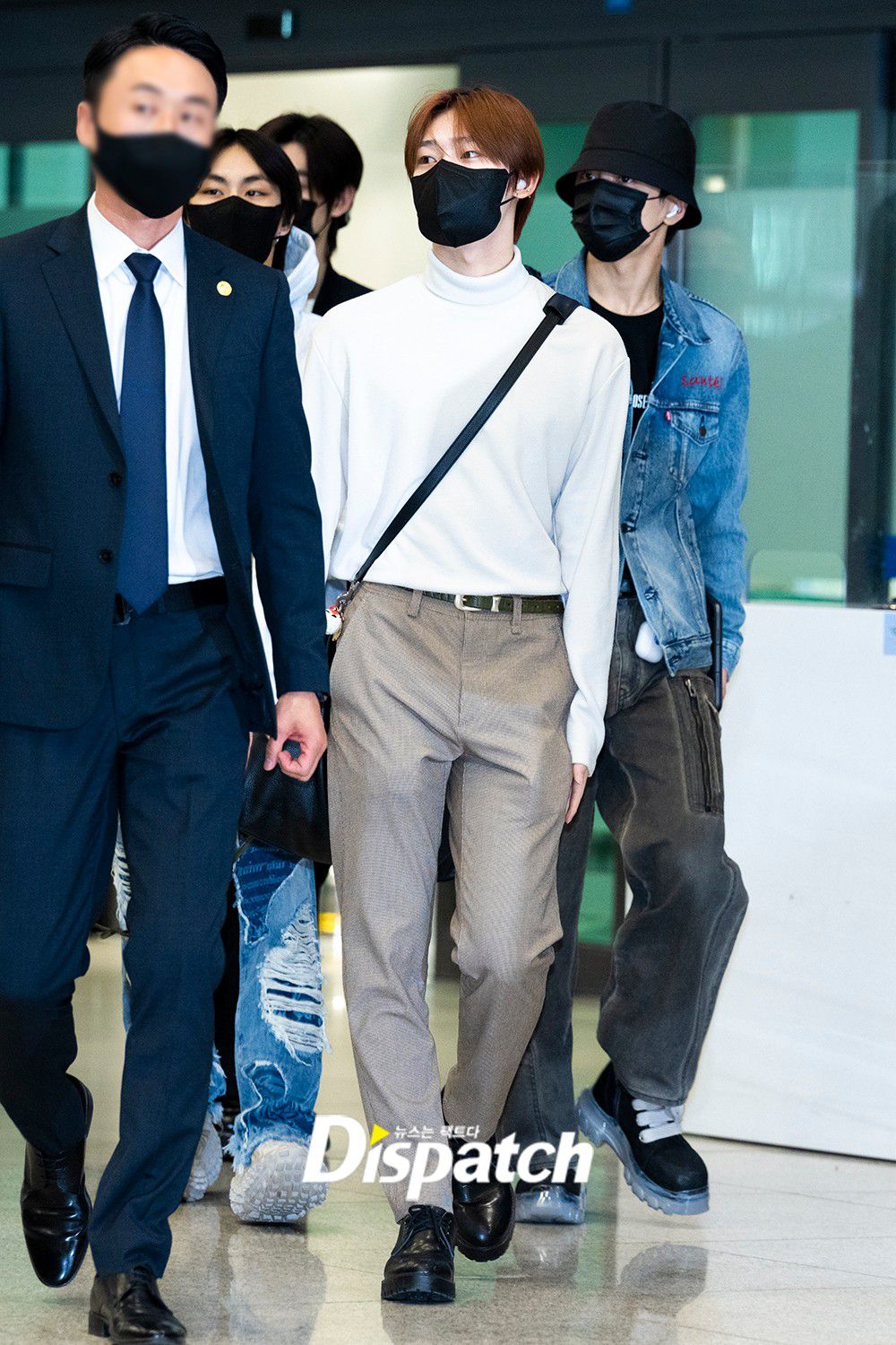 9 Gaya Airport Fashion ala Sunoo ENHYPEN, Stylish dan Modis!