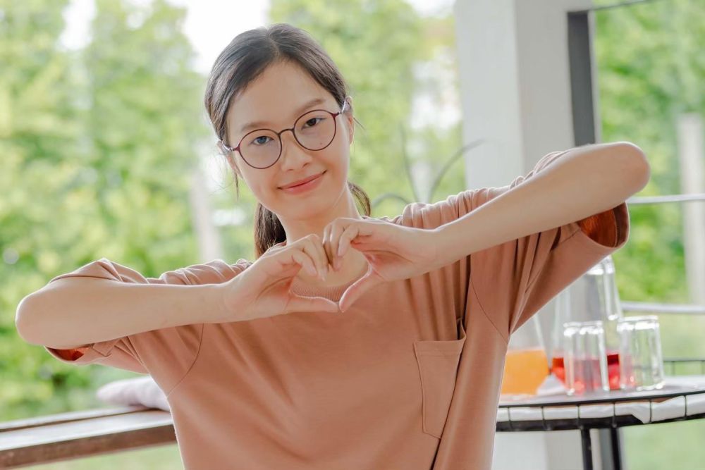 7 Fakta Peran Milk Pansa di Drama Thailand 23.5