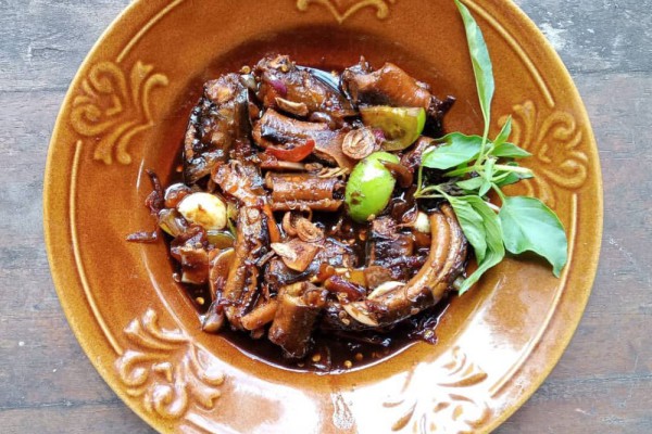Resep Belut Gongso, Mudah Dibuat di Rumah!