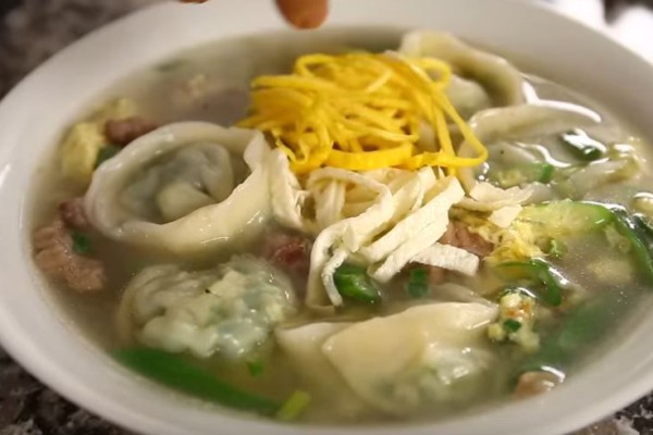 Resep Mandu-Guk Sup Pangsit Korea