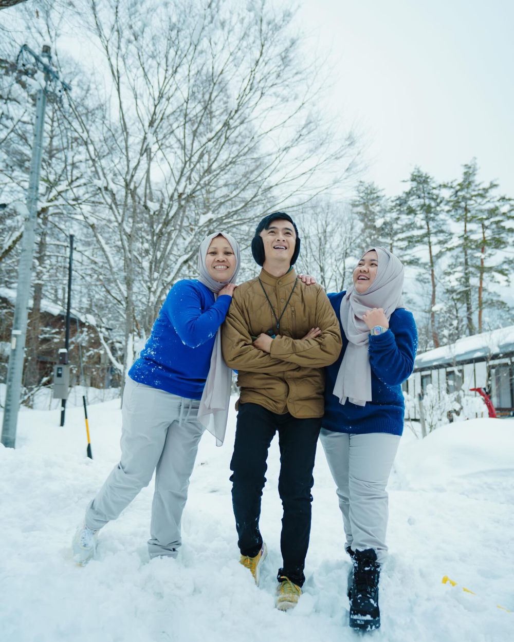 Sus Rini-Mbak Lala Main Salju di Jepang, Kayak Kakak Adik