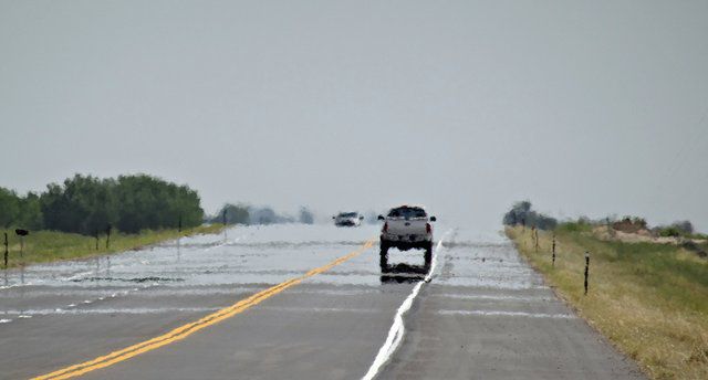 Jalan Tol Beton Bikin Ban Mobil Meletus?