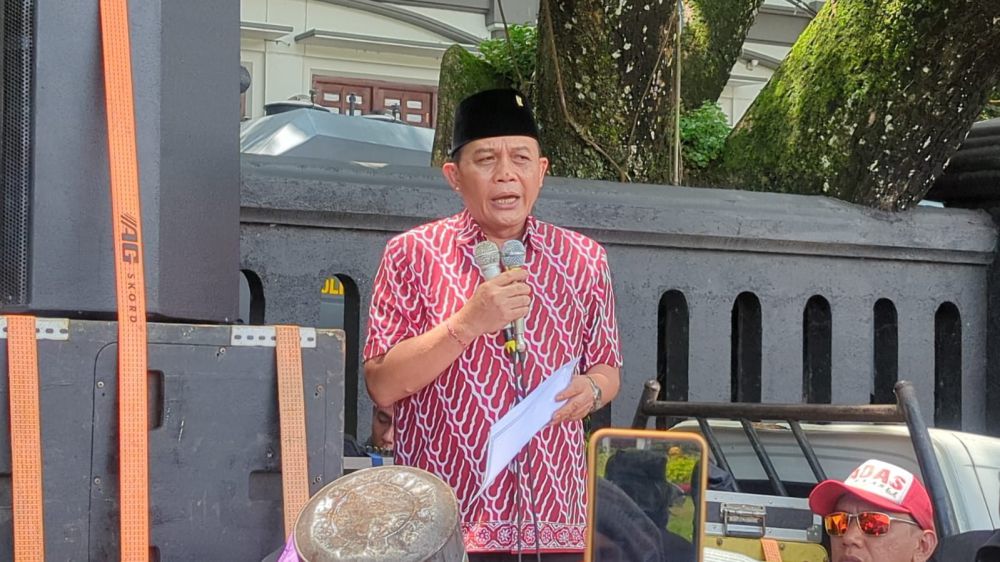 Mahasiswa dan Emak-emak Bersatu, Demo Harga Sembako Mahasiswa dan Emak-emak Bersatu, Demo Harga Sembako