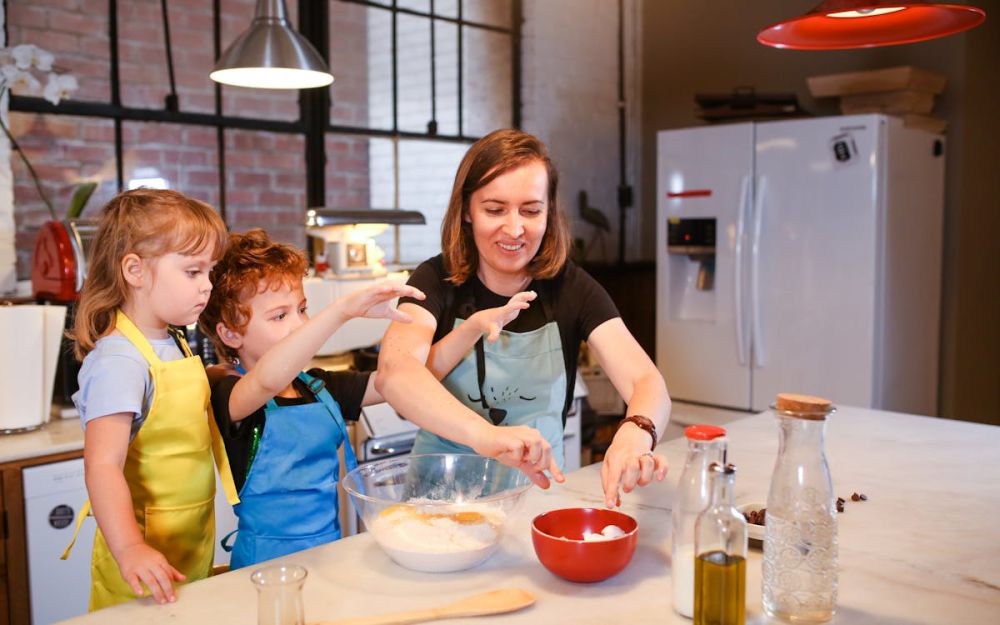 5 Manfaat Memasak Iftar Bareng Anak, Hubungan Makin Dekat