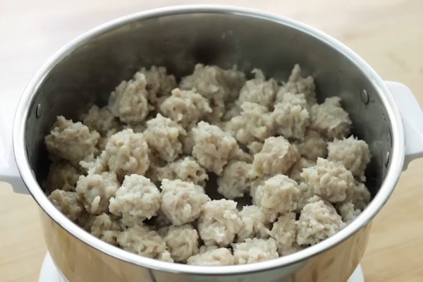 Resep Pentol Ayam Kriwil yang Kenyal