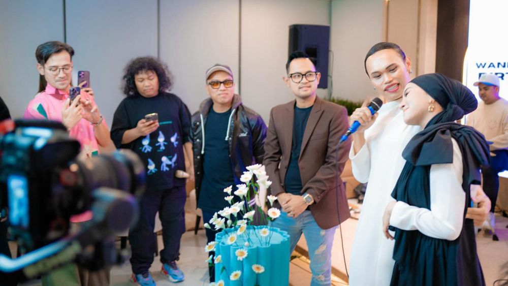 7 Potret Pesta Ulang Tahun Ke-39 Wanda Hara, Meriah!