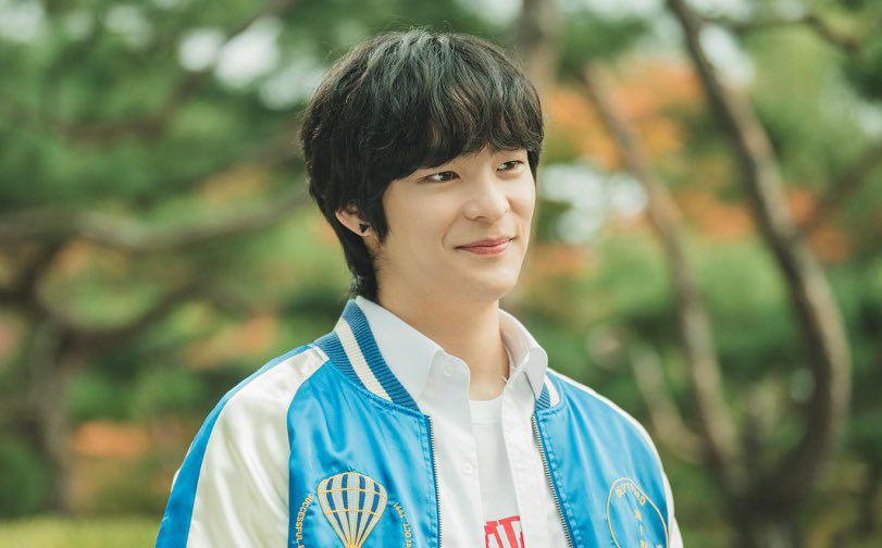 5 Kesamaan Ryu Sun Jae dan Kim Tae Sung di Lovely Runner