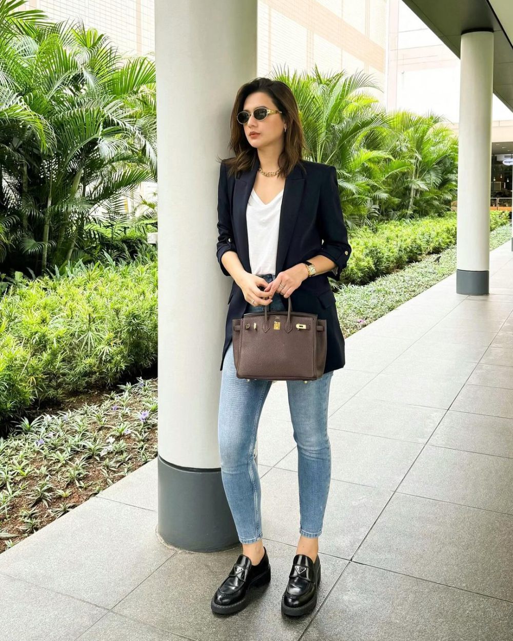 8 Ide Padu Padan Layering Outfit Catchy ala Mayang Yudittia