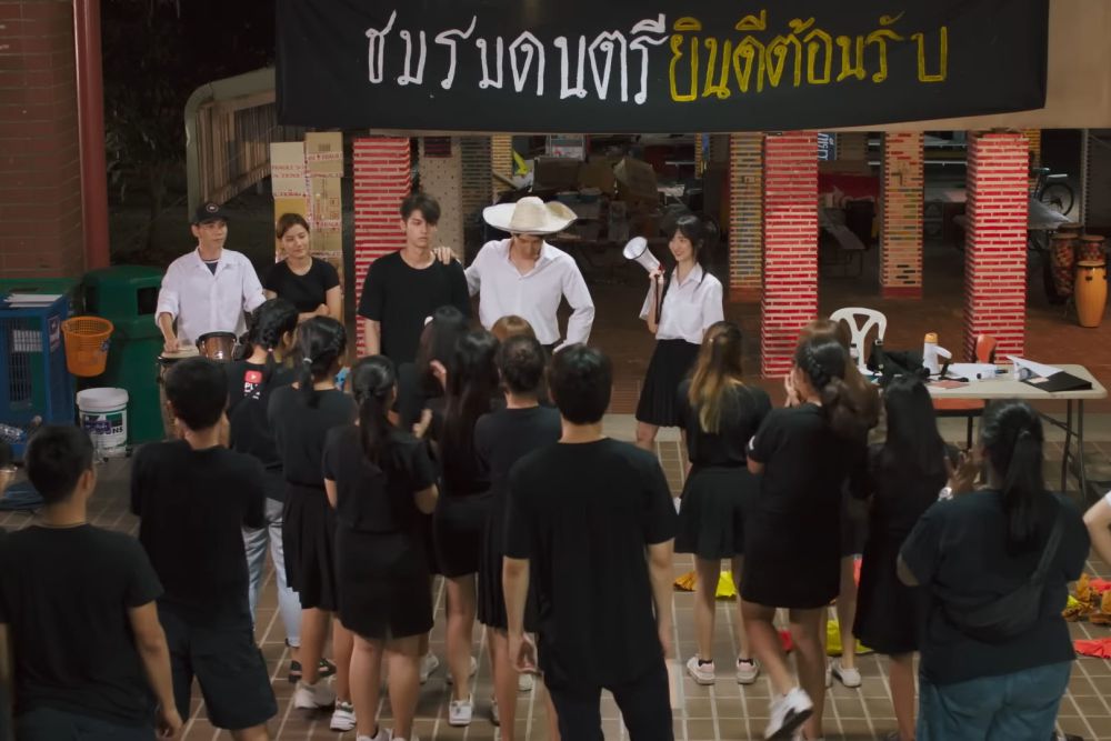 7 Kebersamaan Bright dan Nene di 2gether The Series