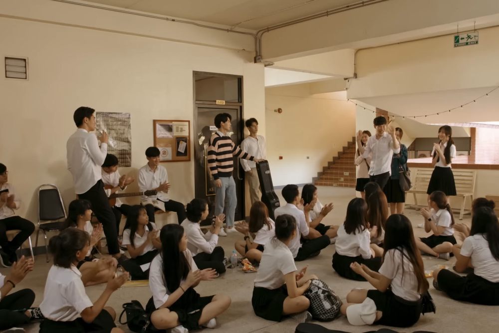 7 Kebersamaan Bright dan Nene di 2gether The Series