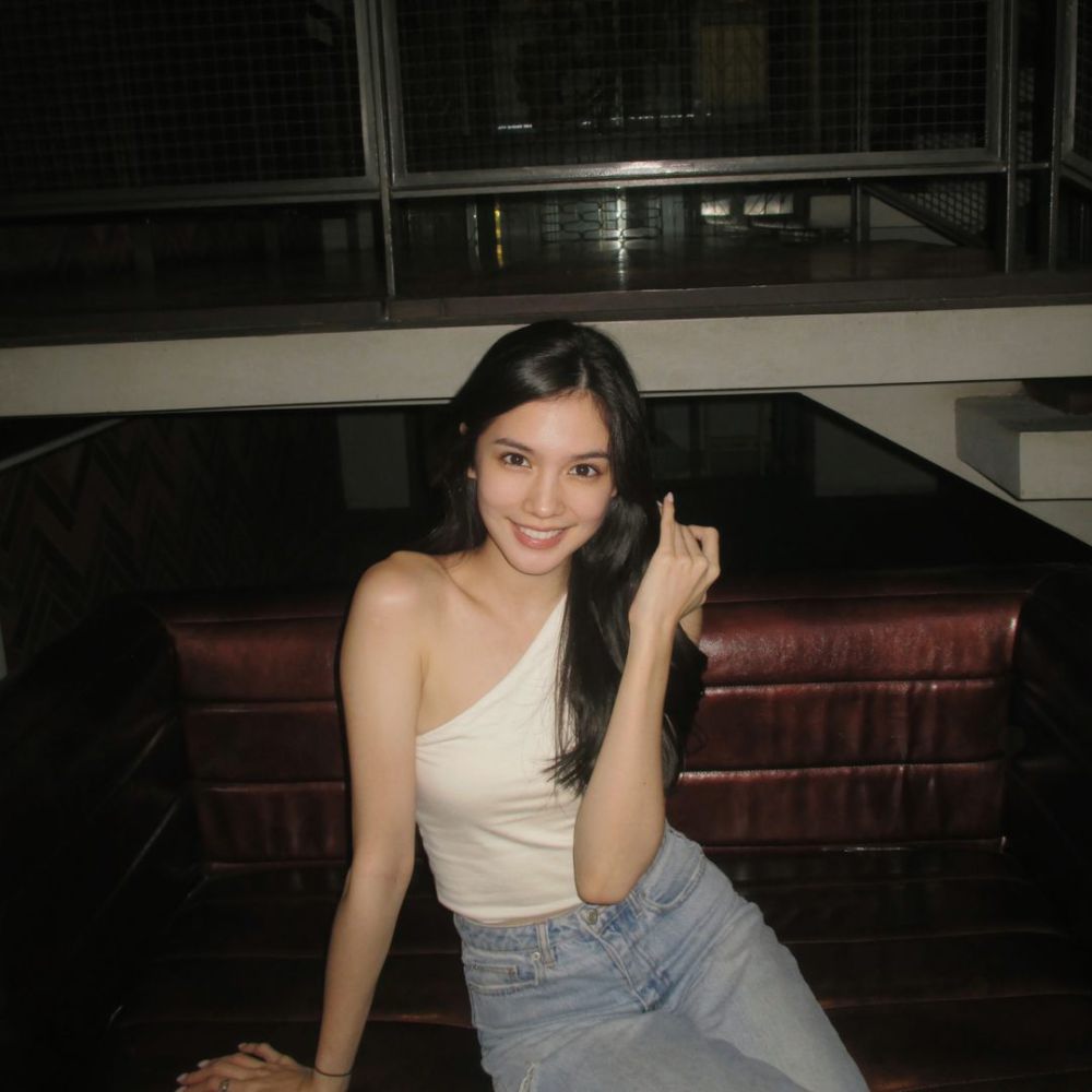 7 Ide OOTD Celana Jeans ala Diandra Agatha, Simpel dan Modis