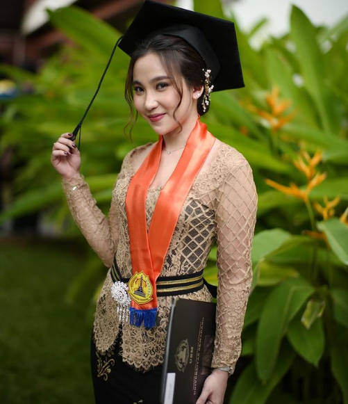 Pesona Devani Audri, Kekasih Kiper Timnas U23 Ernando Ari