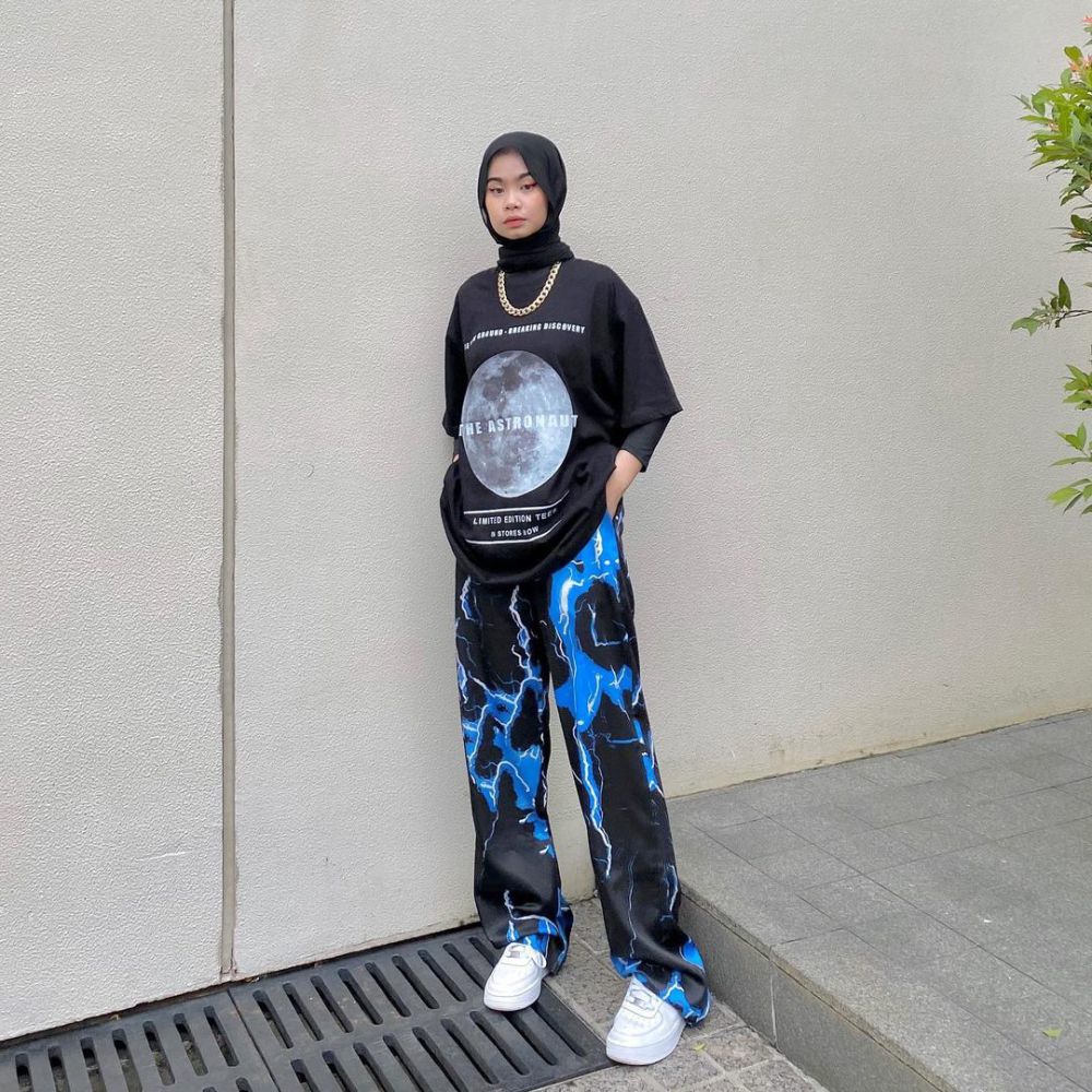 12 Outfit Skena Hijab ala Nola Clara