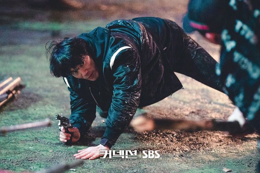 10 Highlight Drakor Connection Episode 1-2, Intens!