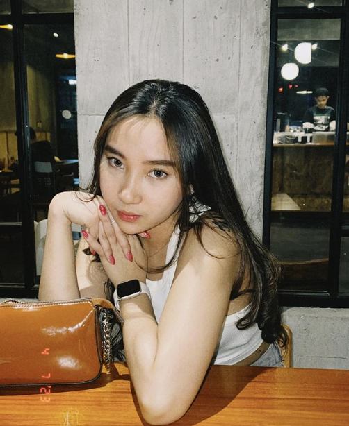 Pesona Devani Audri, Kekasih Kiper Timnas U23 Ernando Ari