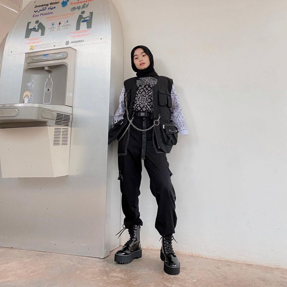 12 Outfit Skena Hijab ala Nola Clara