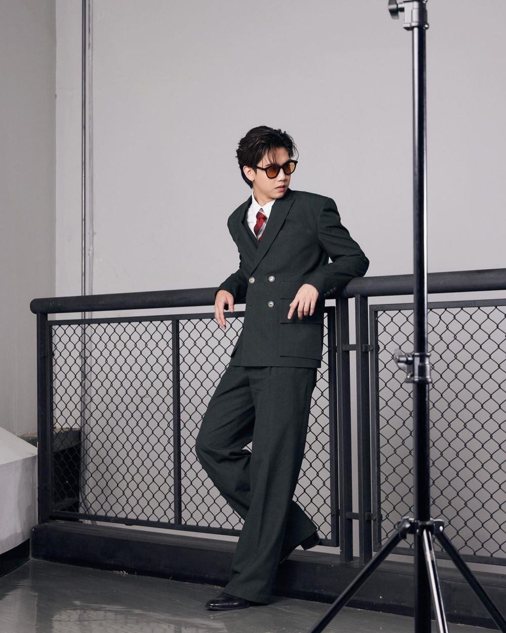 8 Aktor GMMTV yang Kuliah di Bangkok University, Siapa Saja?