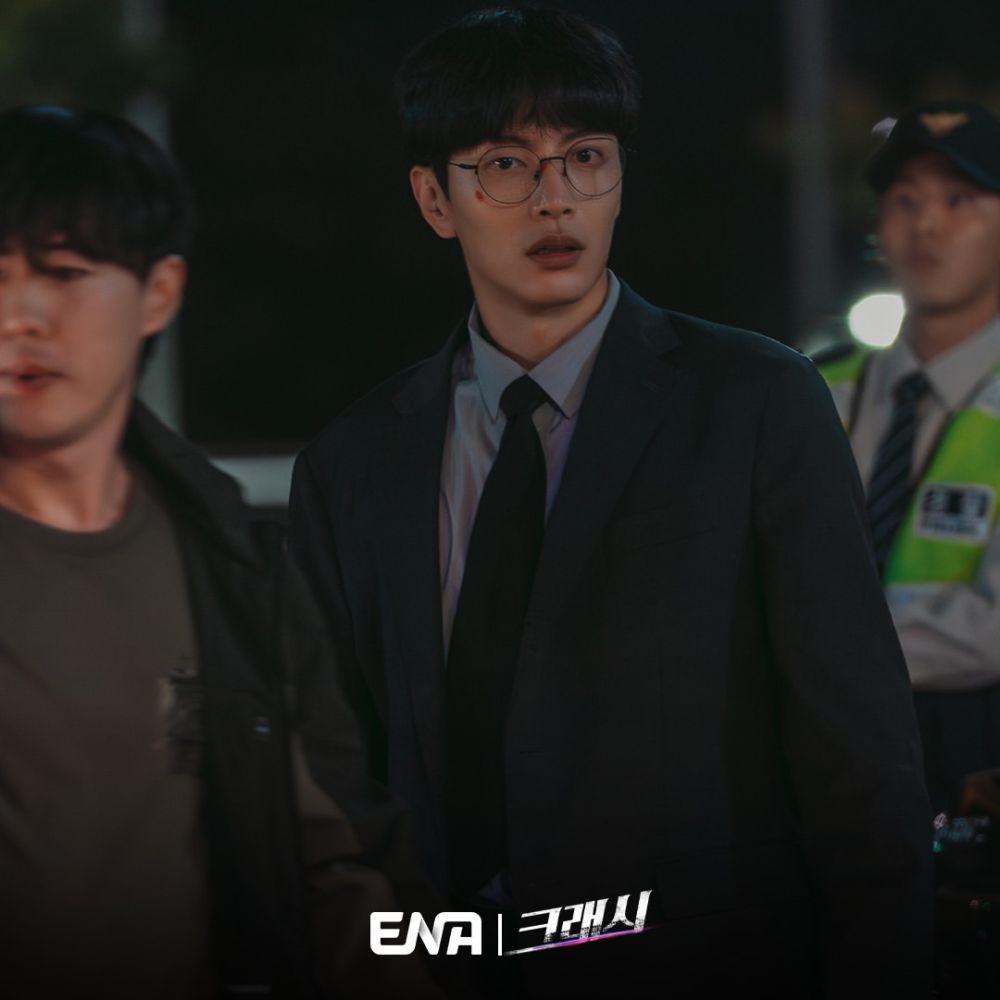 7 Bukti Cha Yeon Ho Gak Bersalah di Drakor Crash