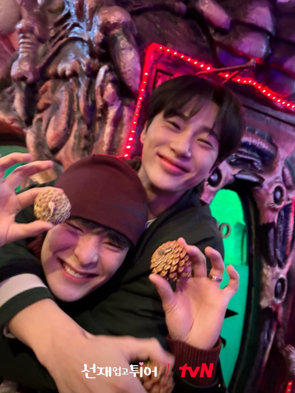 Momen Bromance Ryu Sun Jae dan Kim Tae Sung di Lovely Runner