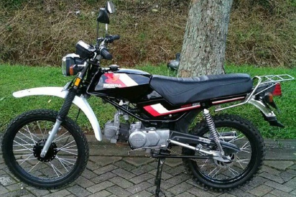 Fakta Unik Honda Win 100, Irit dan Tangguh!