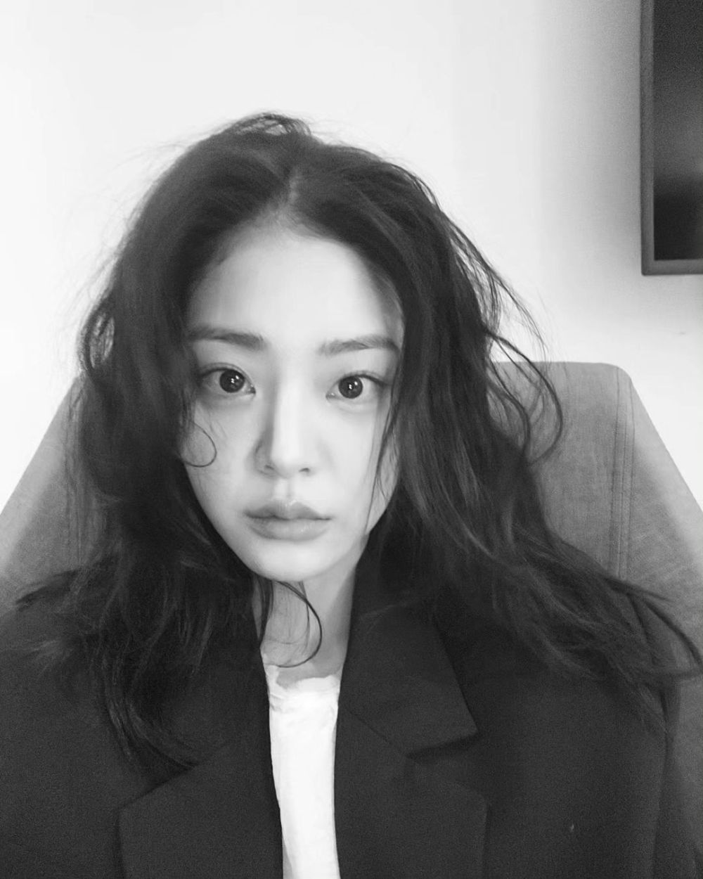 10 Potret Chung Su Bin, Opsir Teladan Chief Detective 1958