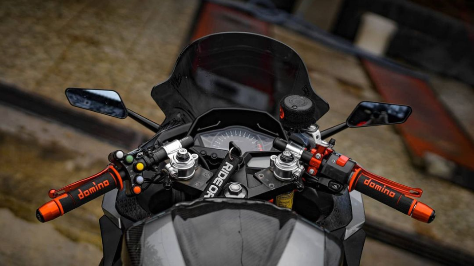 5 Tips Cegah Panel Instrumen Motor Tampak Kusam