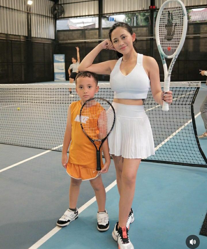 Xabiru dan Chava Ikut Main Tenis