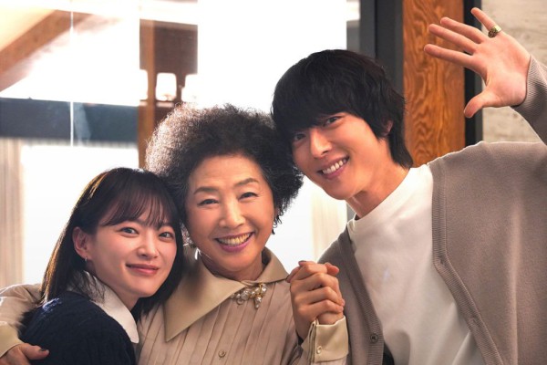 7 Character Development Bok Man Heum di The Atypical Family