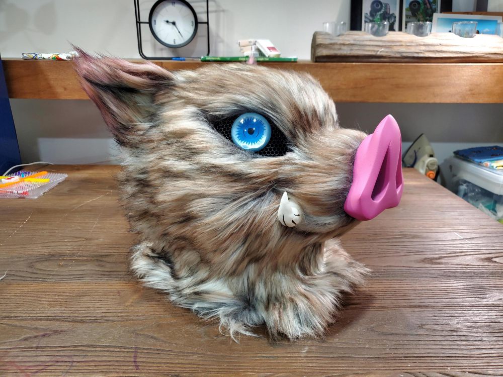 8 Karya Buatan Tangan Tema Inosuke dari Anime Demon Slayer