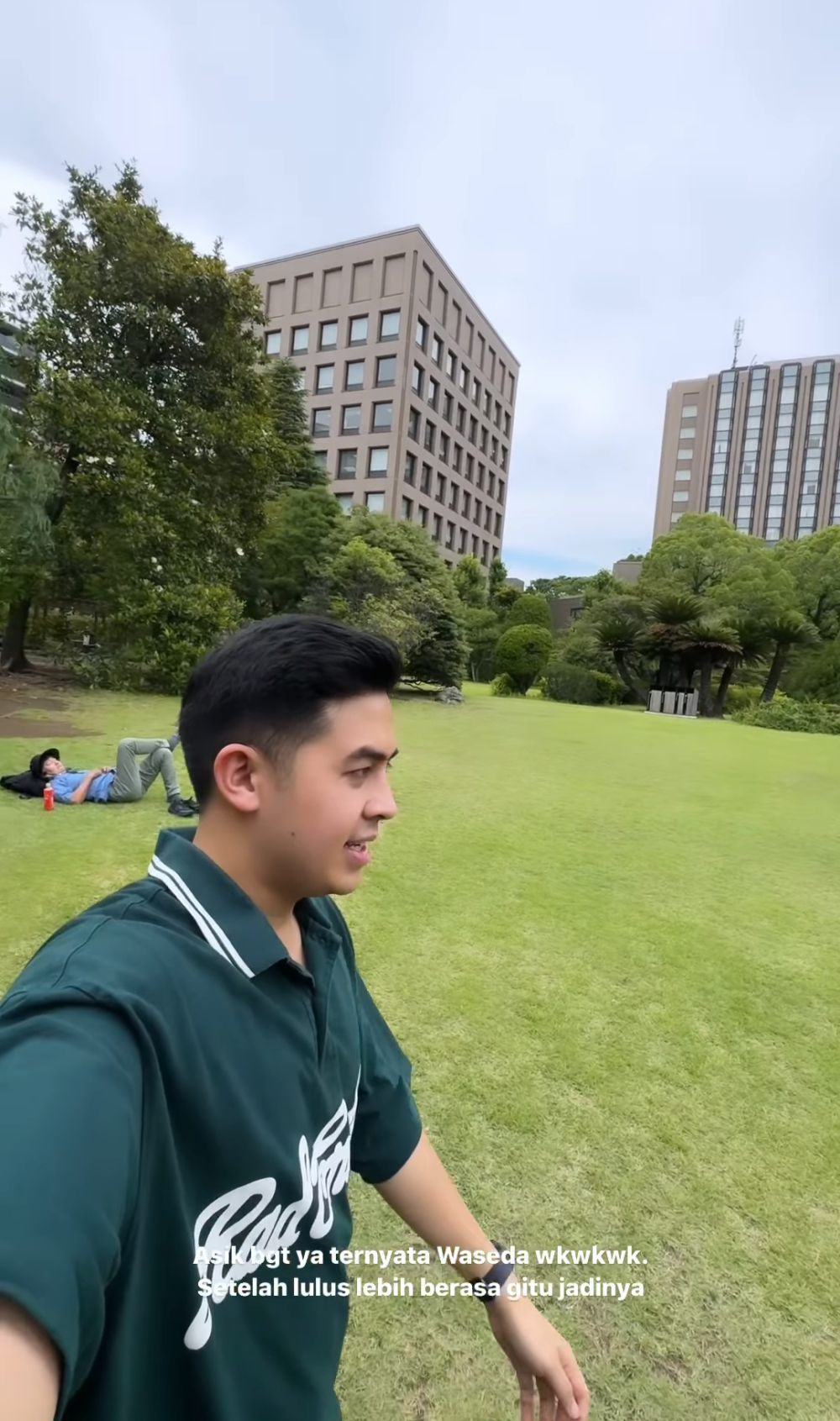 7 Potret Jerome Polin Mengunjungi Waseda University