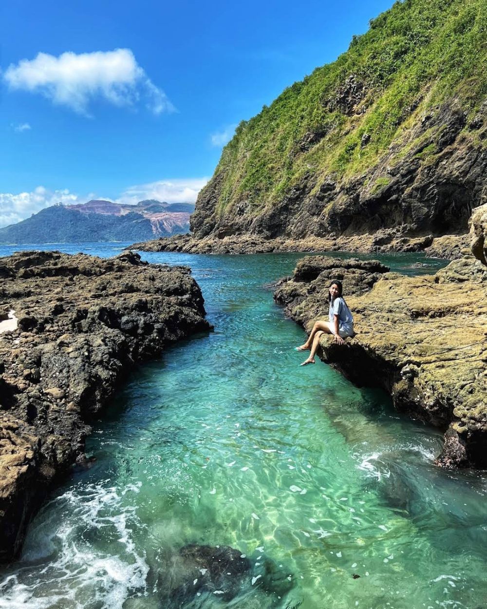 Aktivitas di Pulau Bedil Banyuwangi