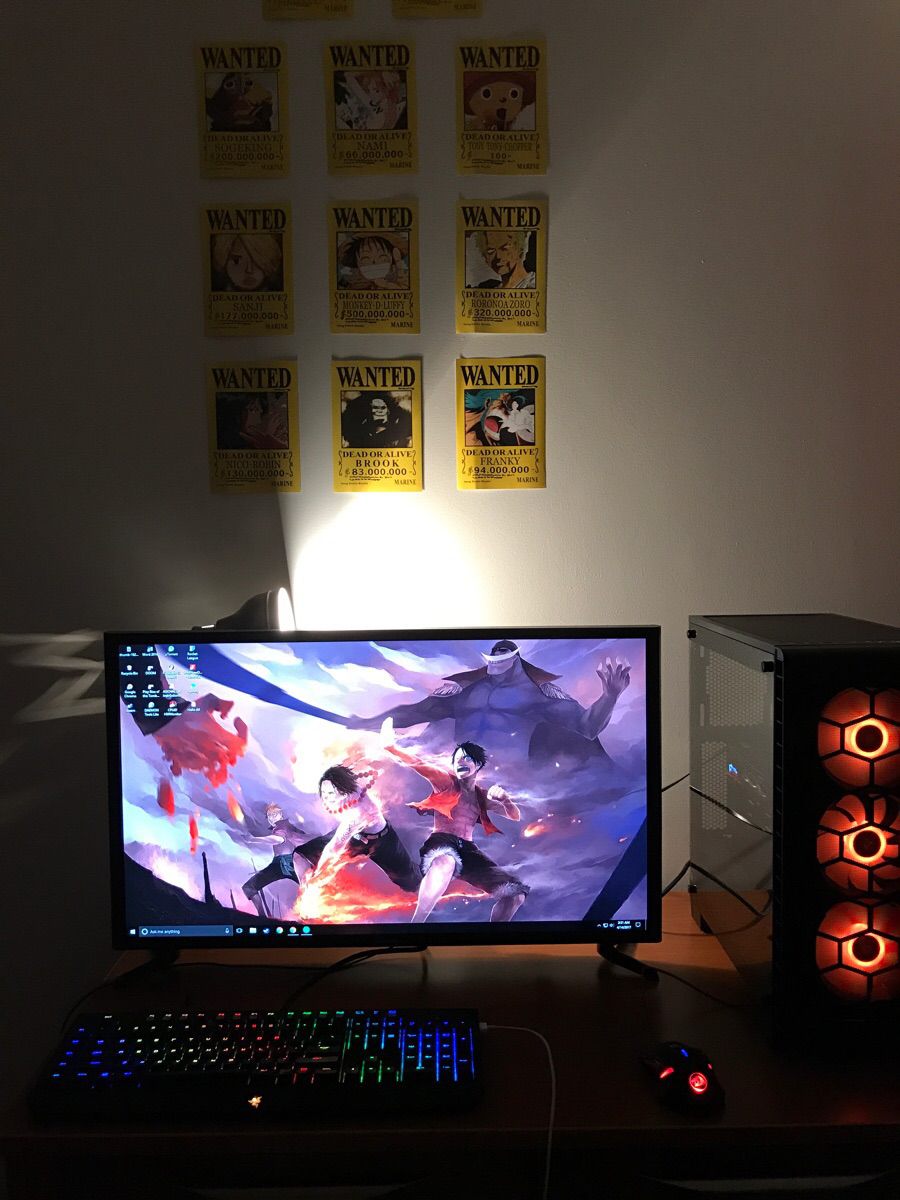 Setup Meja Bertema One Piece