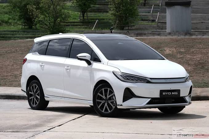 M6 Jadi Model BYD yang Paling Menarik Perhatian Pengunjung