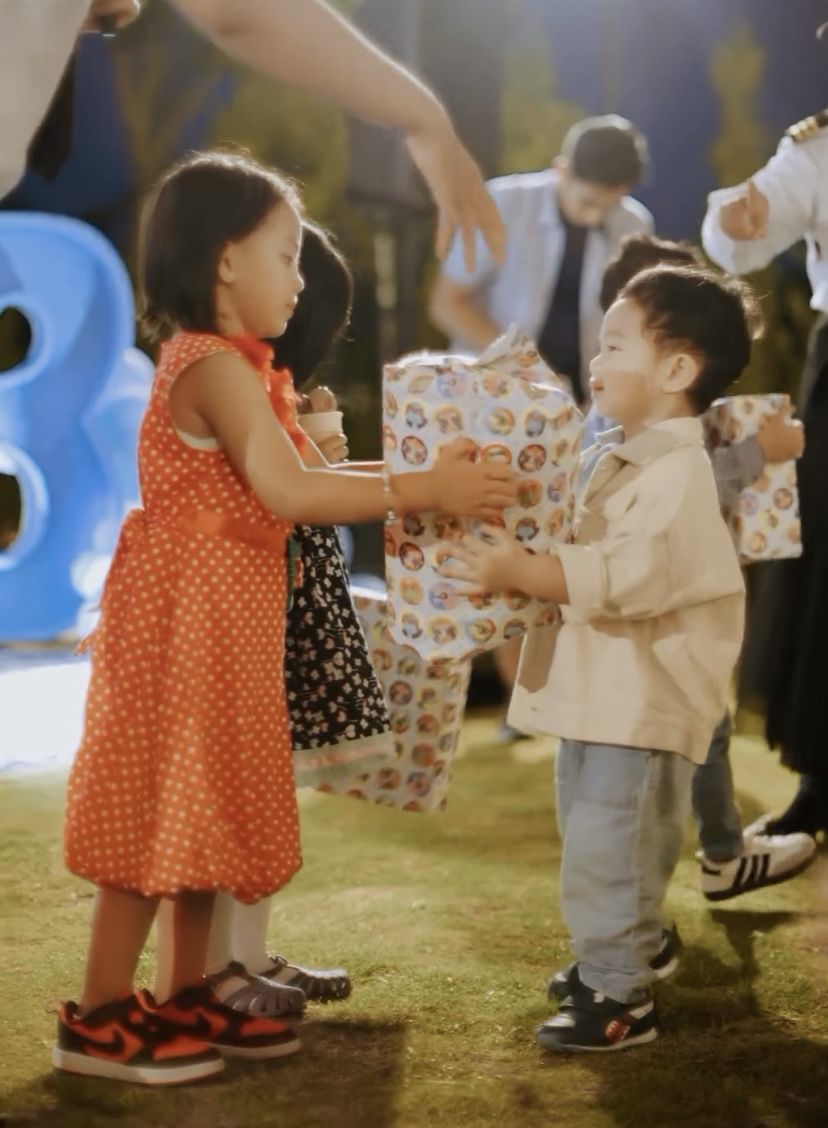 8 Potret Meriah Perayaan Ulang Tahun Ke-3 Abe Cekut