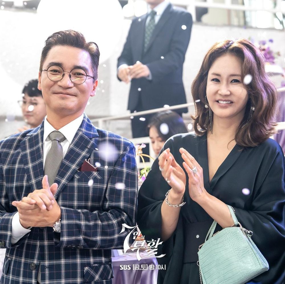 Pasangan Drakor Awal 2024 Tinggal Bersama dalam Satu Atap