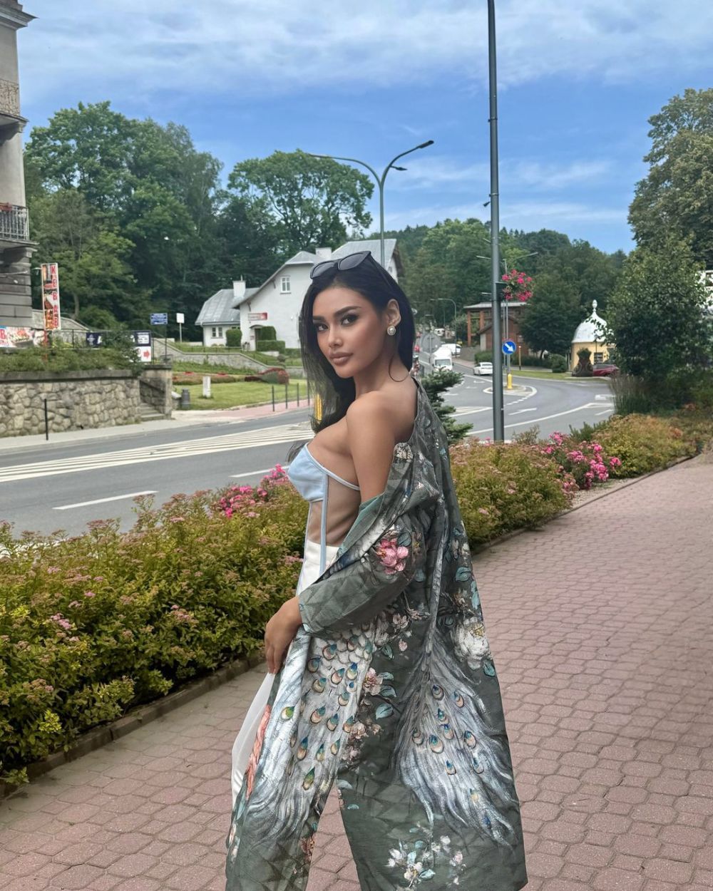 7 Potret Harashta Haifa di Karantina Miss Supranational 2024