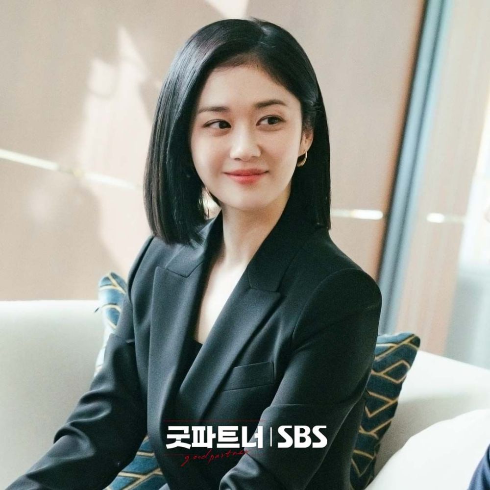 4 Tips Percaya Diri ala Cha Eun Kyung di Drama Good Partner